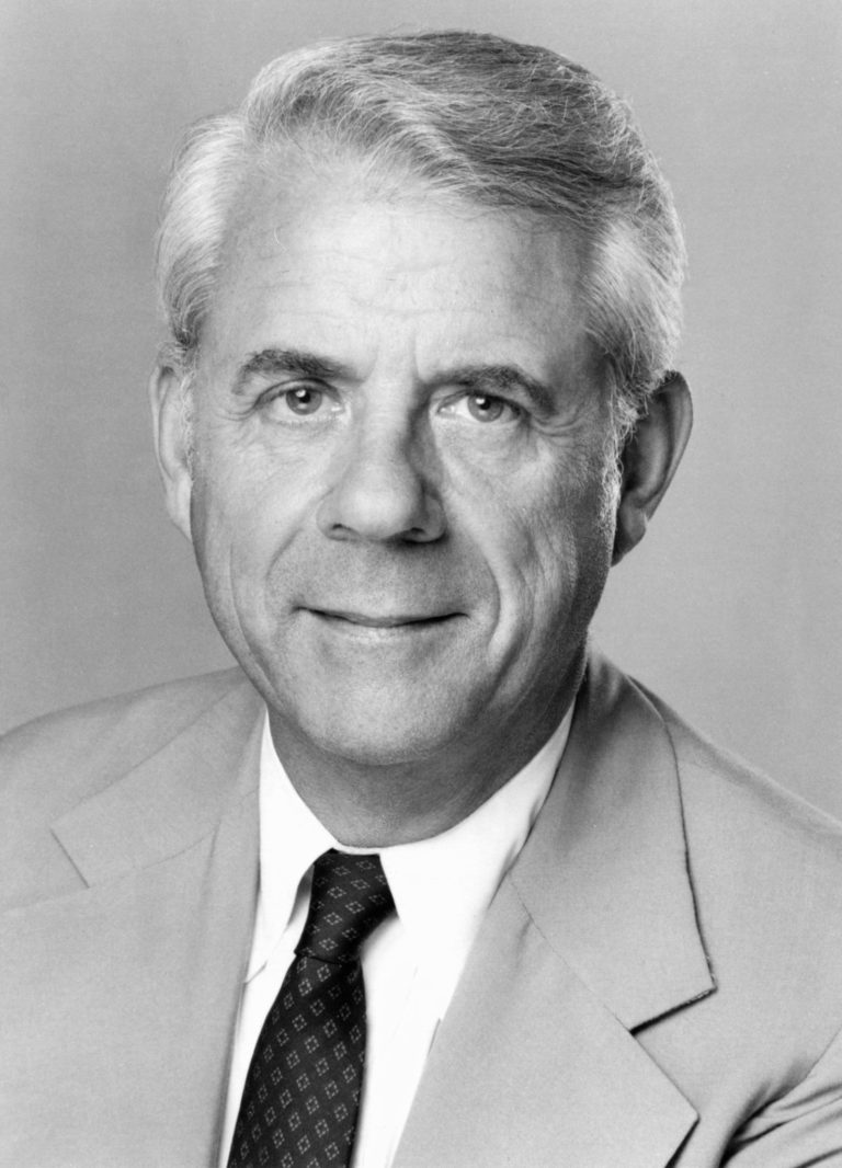 The Beverly Hillbillies, Mary Tyler Moore: CBS Programmer Michael Dann ...