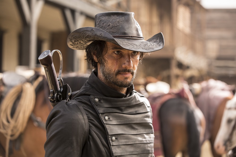 Westworld: HBO Unveils New Images, Trailers - canceled + renewed TV ...