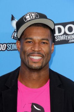 Dynasty: Robert Christopher Riley (Hit the Floor) Cast in CW Reboot ...