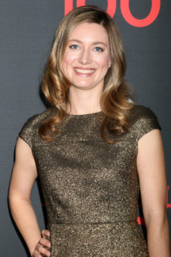 Young Sheldon: Zoe Perry Talks About Playing Her Mother for the New CBS ...