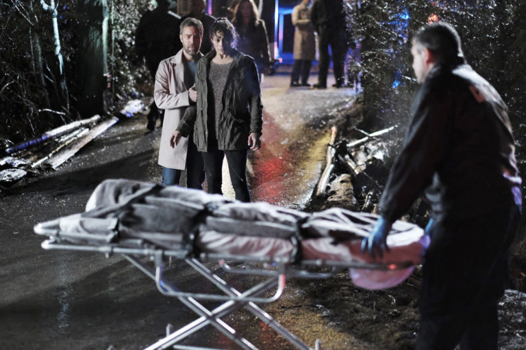 Somewhere Between on ABC: Cancelled or Season 2? (Release Date ...