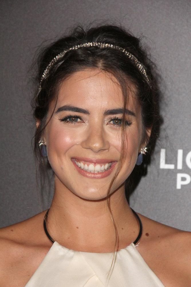 Casual: Season Four; Lorenza Izzo to Recur; Hulu Final Season Premieres ...