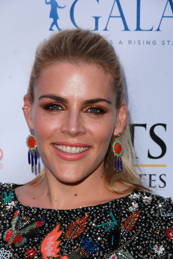 Busy Tonight: E! Announces Premiere of Busy Philipps Late Night Show ...