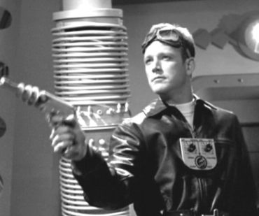 Star Trek: Voyager: Stars Would Like to Revive Captain Proton as a ...