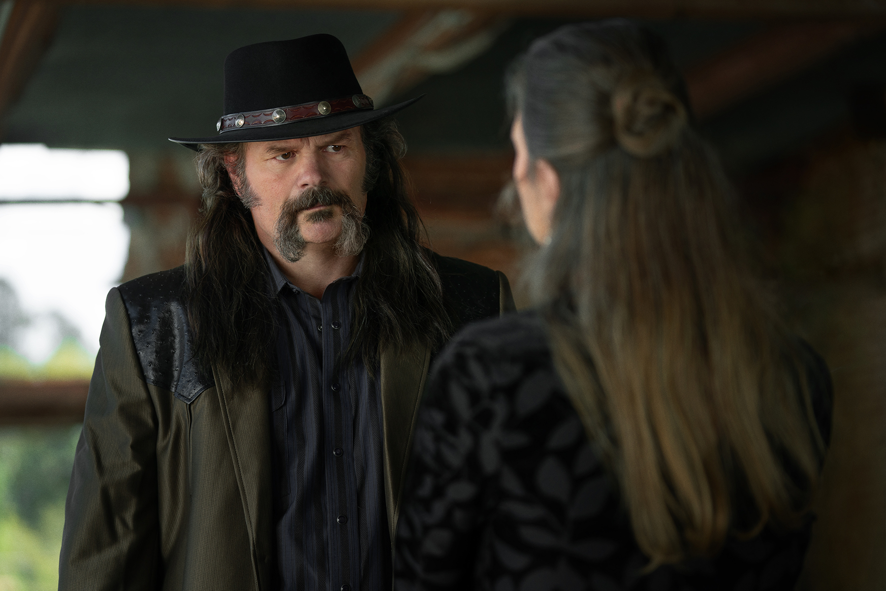 Heels: Season Two Premiere Date Set for Stephen Amell Wrestling Drama ...