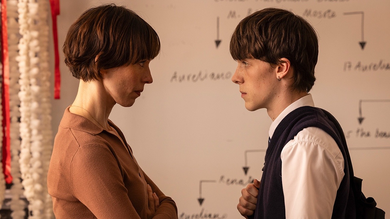 The Listeners: Starz Picks Up British Thriller Series Starring Rebecca ...